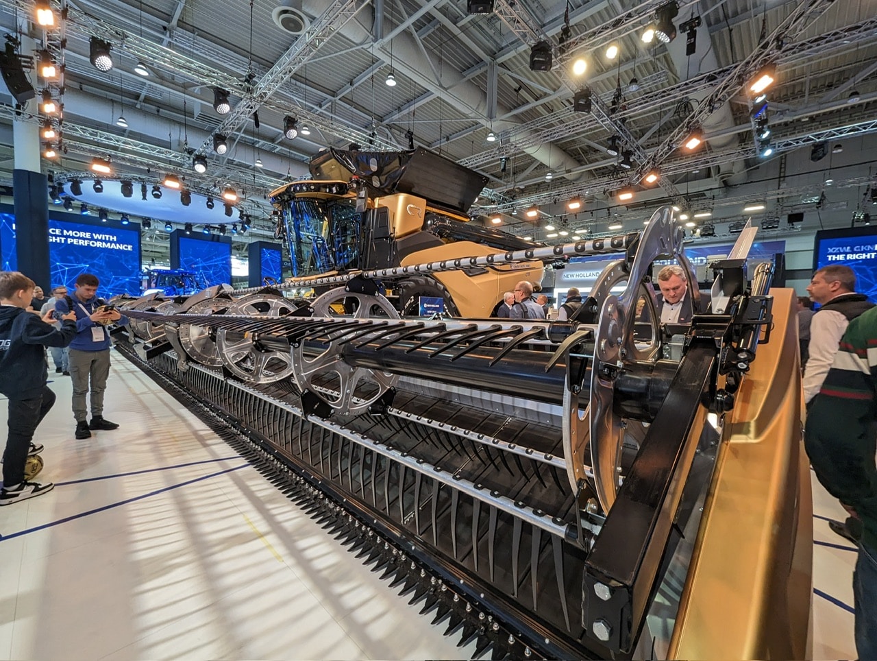 Neuer Rekord - 470.000 Besucher waren auf der Agritechnica 2023 - Moderner Landwirt